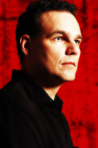 Rock Eyez - Interview with Harry Hess- - Vocals-First Signal - 2010