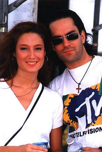 Rock Eyez - Interview with Bill Leverty- Guitar / Vocals - FIREHOUSE 2009